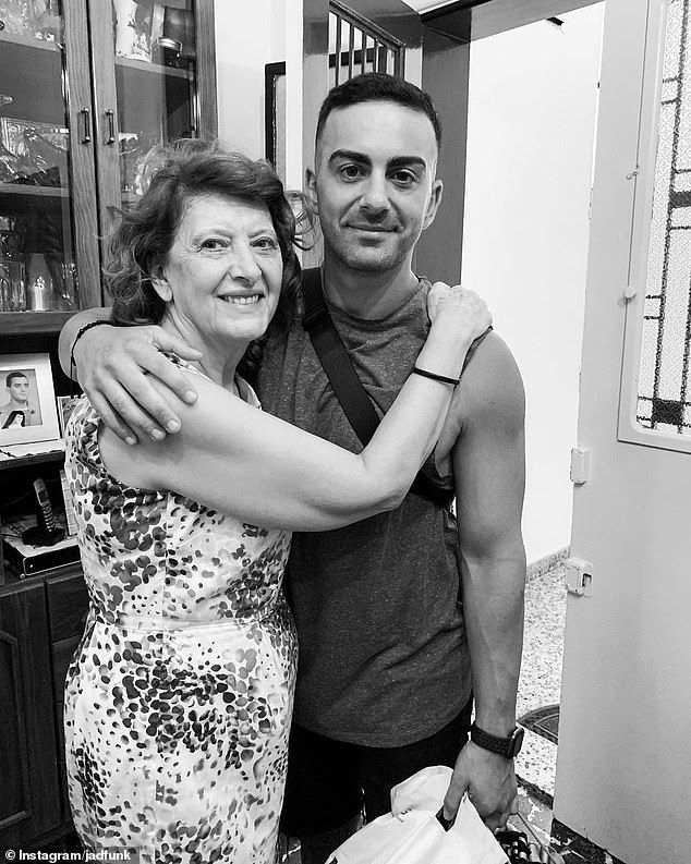 Jad Nehmetallah from Gogglebox teams up with MasterChef-Stars on a new...